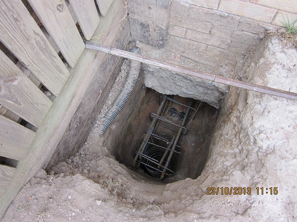 Distressed Structures